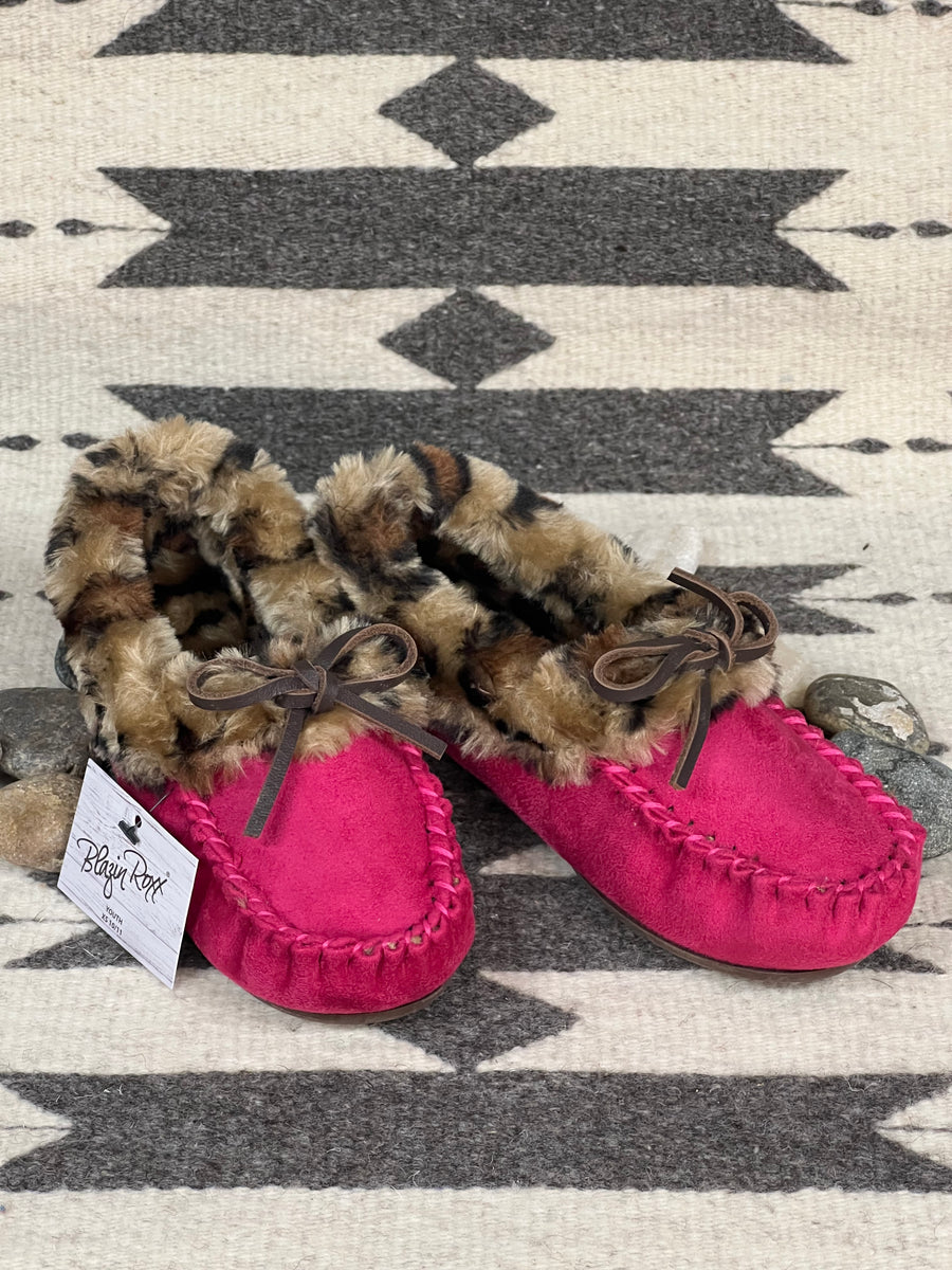 Cher Moccasin Youth– Cherokee Trading Post OK